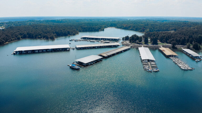 Yearly Slips, Boat Slips, Covered Slips For Rent| Kentucky Dam Marina